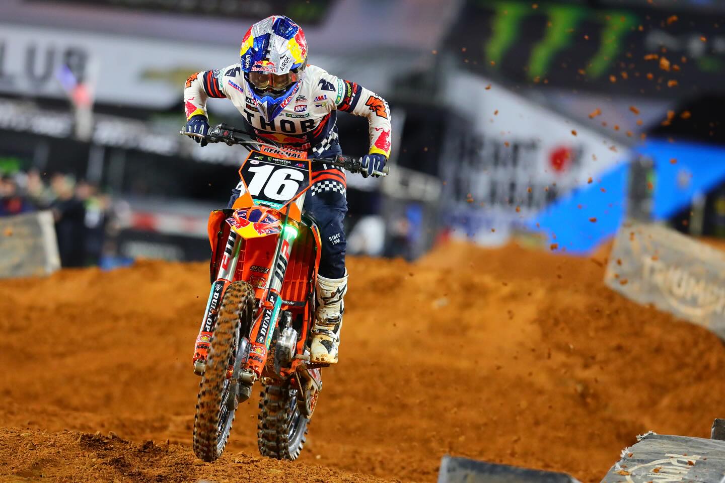 New leaders in 250 class after exciting Nashville Supercross - MX Vice