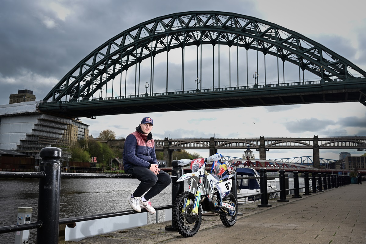 SUPERENDURO WORLD CHAMPION BILLY BOLT BRINGS RED BULL TYNE RIDE TO ...