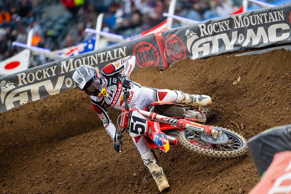 HARD-FOUGHT SIXTH-PLACE RESULT FROM JUSTIN BARCIA IN PHILADELPHIA - MX Vice