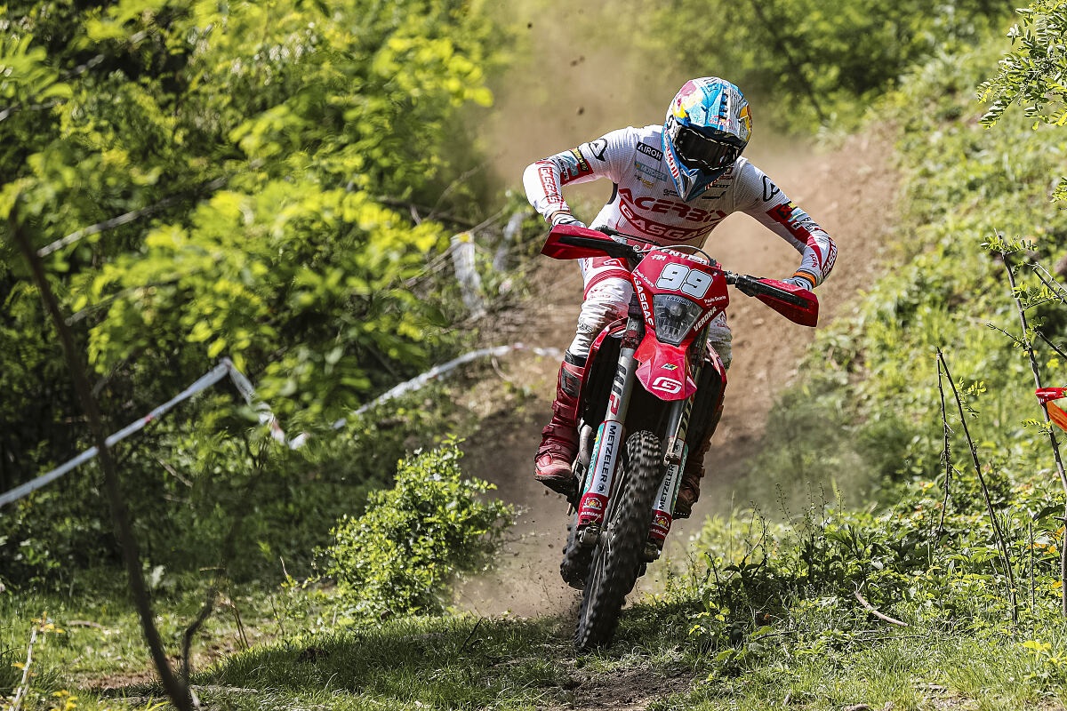 ANDREA VERONA CLAIMS ENDUROGP WIN AT GP OF ROMANIA - MX Vice