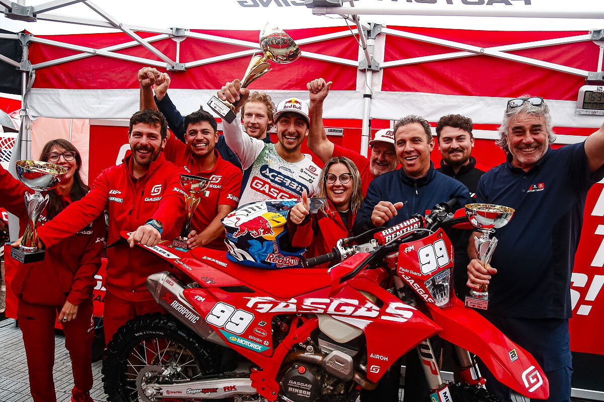 SPECTACULAR ENDUROGP VICTORY FOR ANDREA VERONA AT HOME IN ITALY - MX Vice