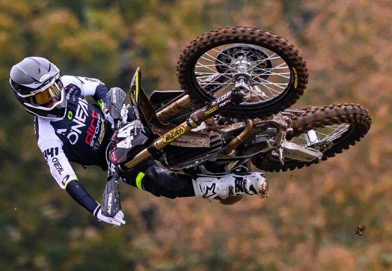 Tommy Searle and Billy Askew - Bootcamp - MX Vice