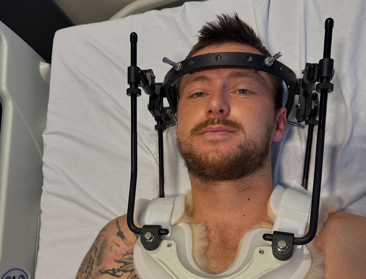 Fractured Neck Vertebra for Aaron Tanti - MX Vice