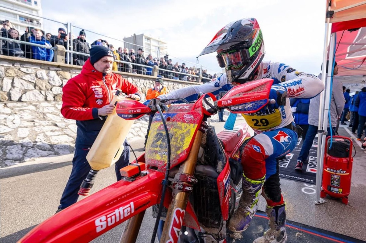 Broken Vertebra and Sternum for Jeremy van Horebeek - MX Vice