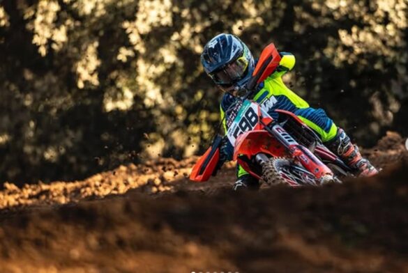Harry Dale takes pole position in Harfsen - MX Vice