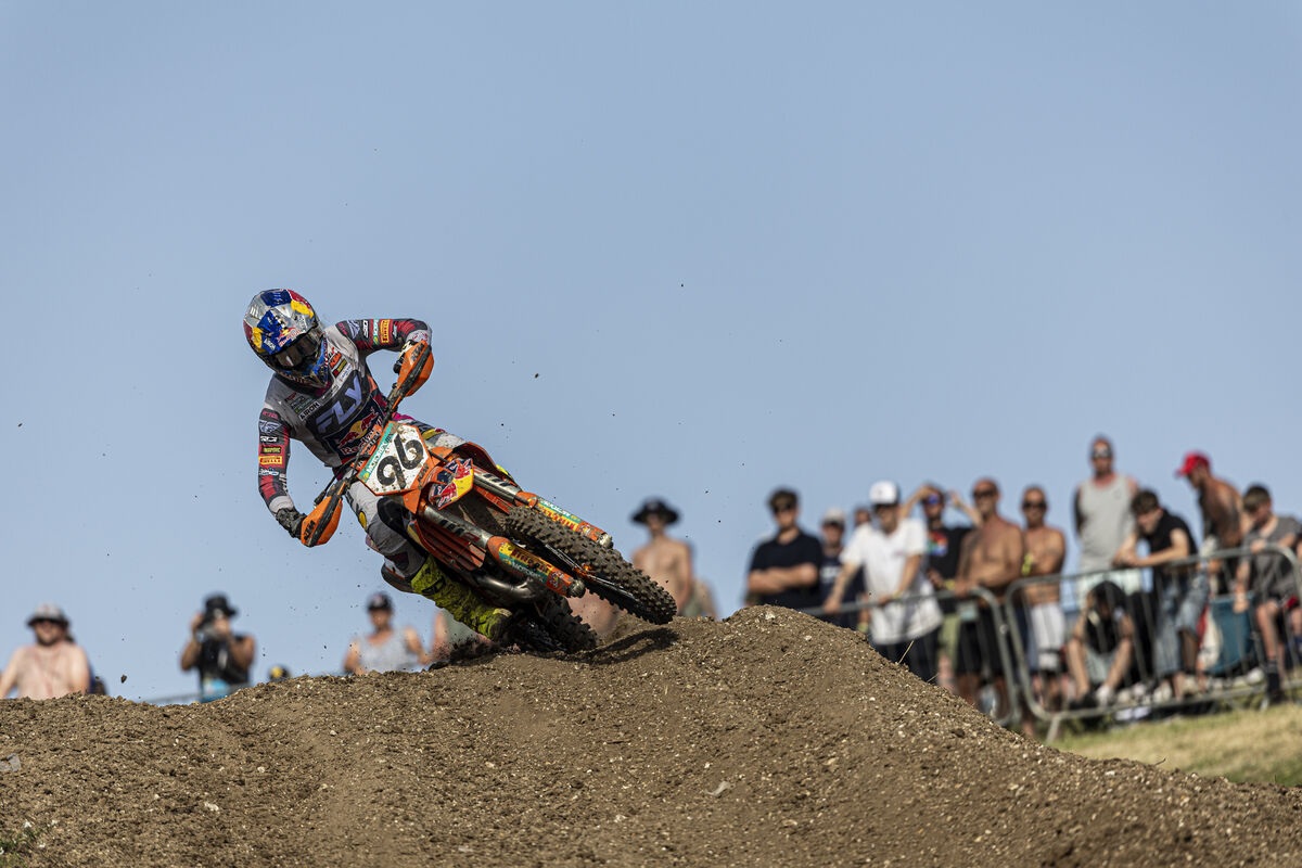 Behind the Gate - MXGP of Great Britain - MX Vice