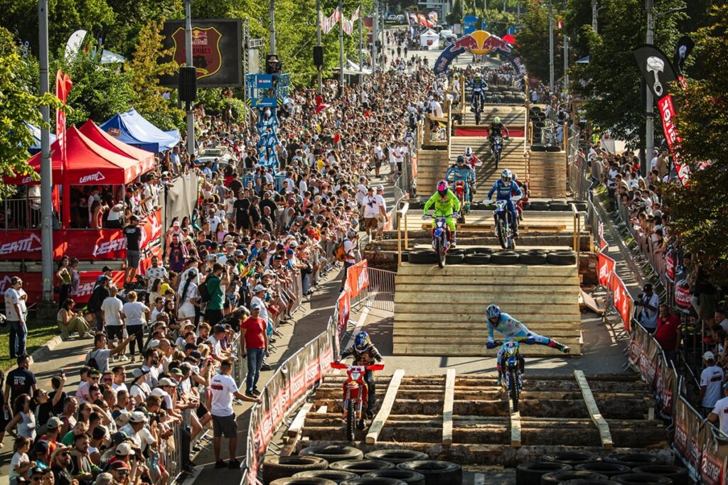Highlights: Red Bull Romaniacs: World's toughest hard enduro rallye ...