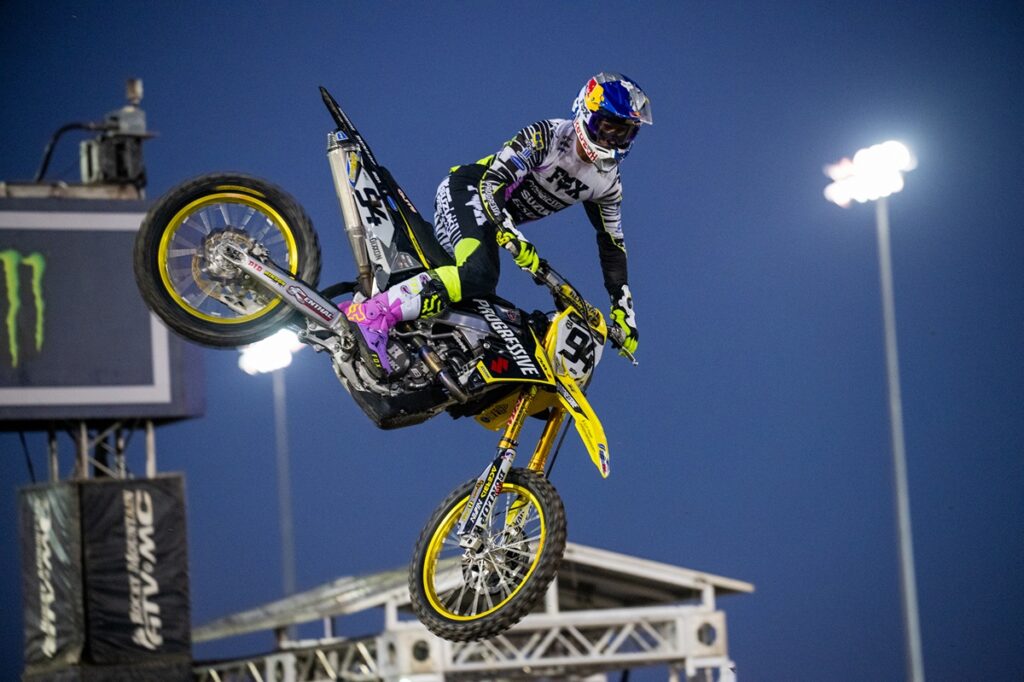 SUZUKI’S KEN ROCZEN BATTLES TO FOURTH PLACE OVERALL IN 2025 SMX WORLD ...