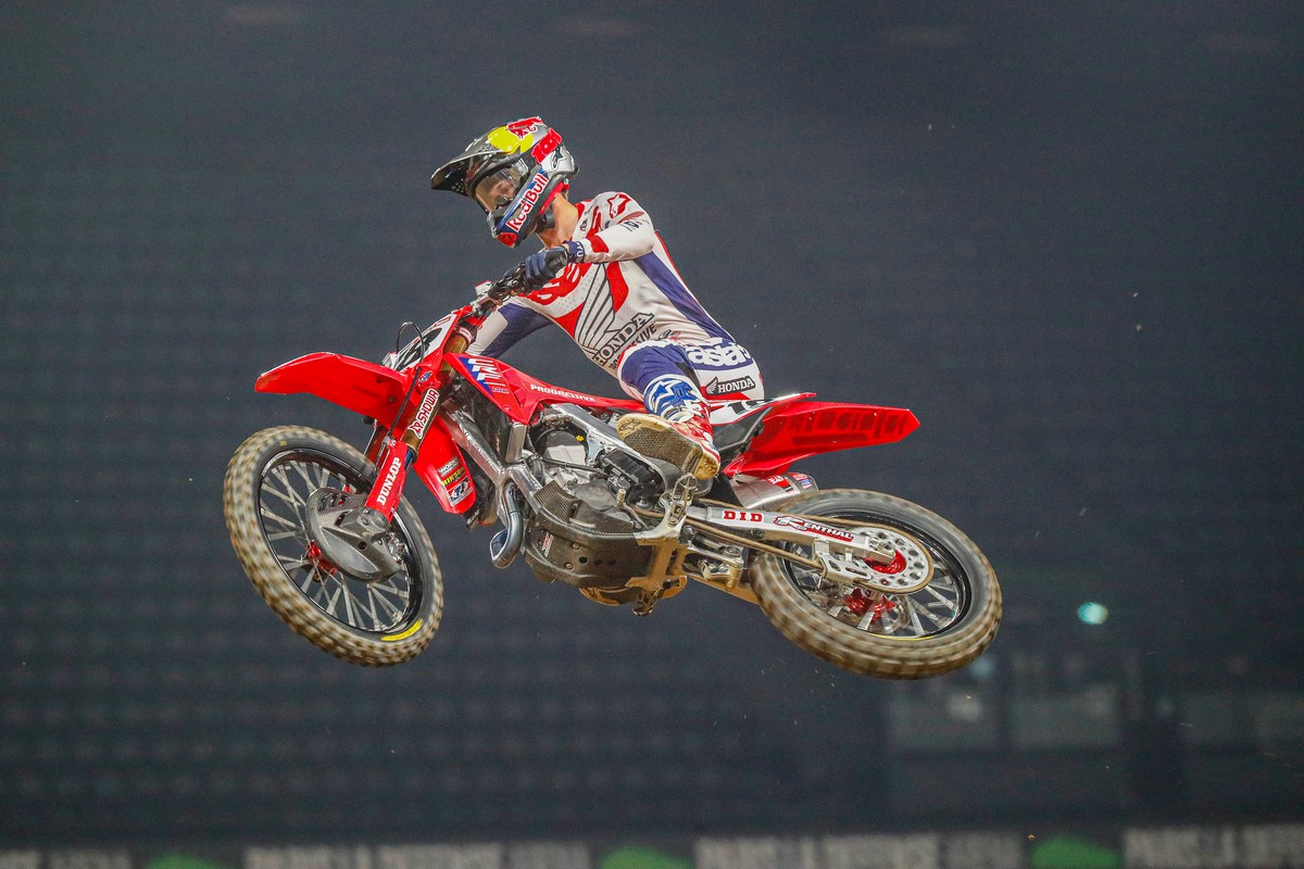 Jett Lawrence injured – misses start of SX Championship - MX Vice