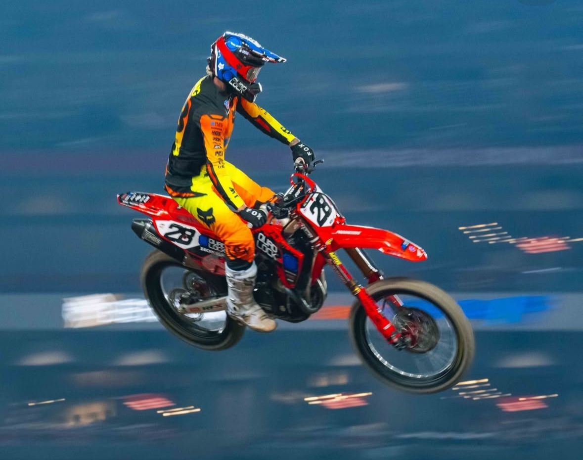 Broken fingers for Christian Craig - MX Vice